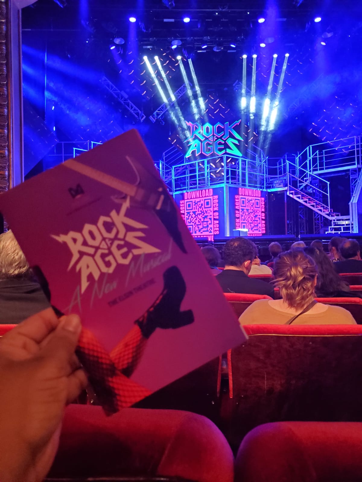 A Reimagined ‘Rock of Ages’ Opens in Toronto - The Extra Mile